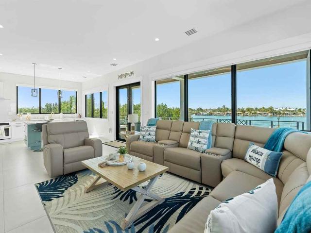 5 Bedroom Apartment for Rent at 247 Pescayo Ave #1325585P, Marathon, FL 33050