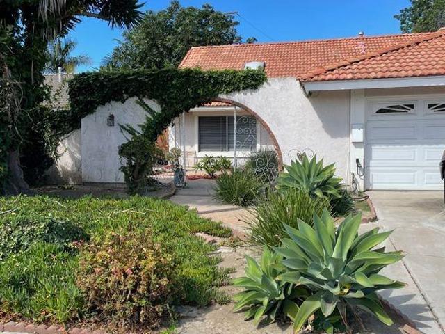 5 Bedroom Apartment for Rent at 21851 Oceanview Ln, Huntington Beach, CA 92646