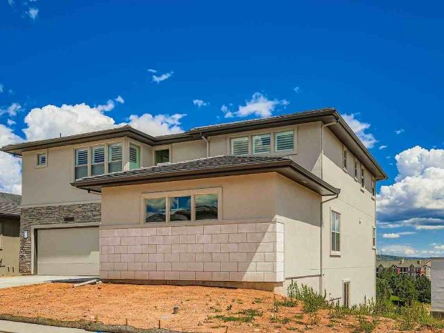 5 Bedroom Apartment for Rent at 3425 Crest Hollow Vw, Colorado Springs, CO 80904 Kissing Camels