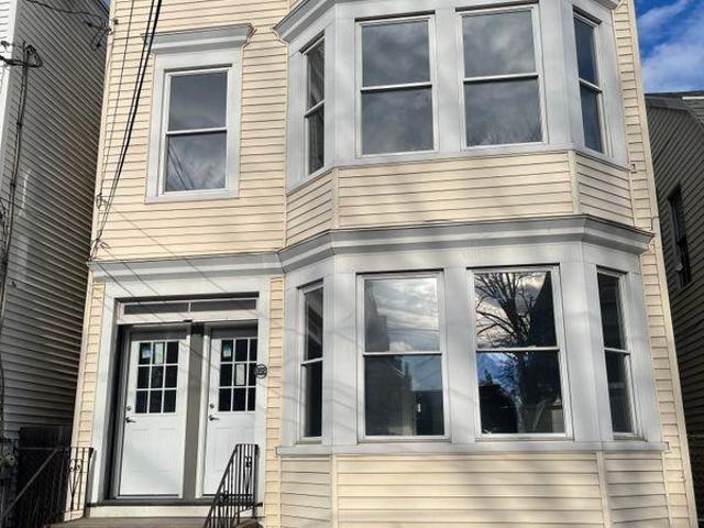 5 Bedroom Apartment for Rent at 329 2nd St, Albany, NY 12206 West Hill