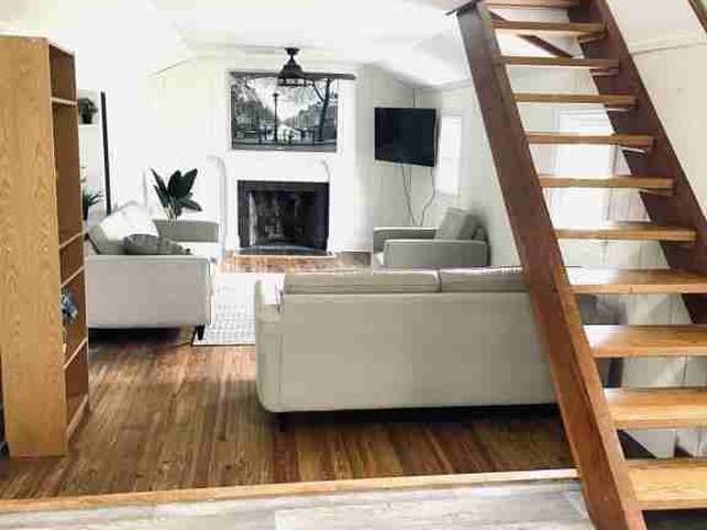 5 Bedroom Apartment for Rent at 6920 Maryland Ave, Braddock Heights, MD 21714