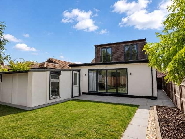 5 bedroom apartment for rent in Cavendish, London