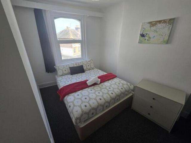 5 bedroom apartment for rent in Commercial Road, Bournemouth, BH2