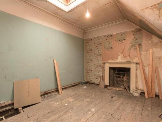 5 bedroom apartment for sale in Haymarket Terrace, Edinburgh, Midlothian, EH12