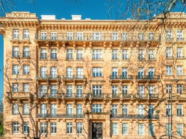 5 Bedroom Apartment For Sale In London