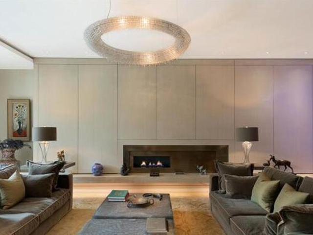 5 Bedroom Apartment For Sale In London