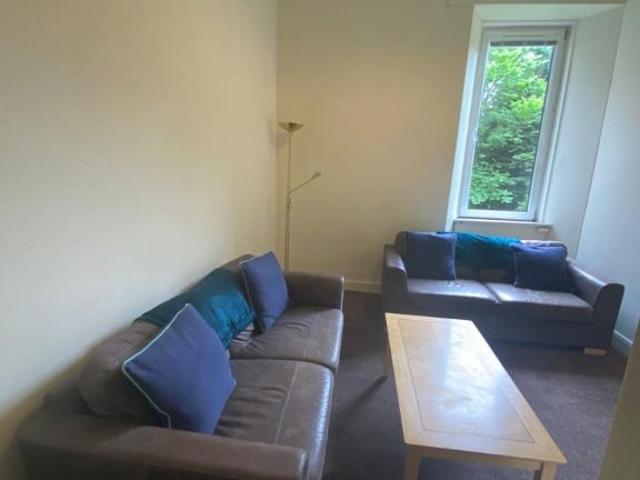 5 bedroom apartment to rent
