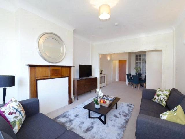 5 bedroom apartment to rent