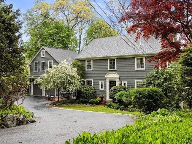 5 bedroom, Arlington MA 02474 LS103035856