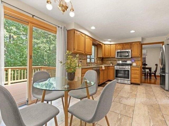 5 bedroom, Ashland MA 01721 105082958