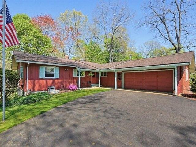 5 bedroom, Attleboro MA 02703 103126520