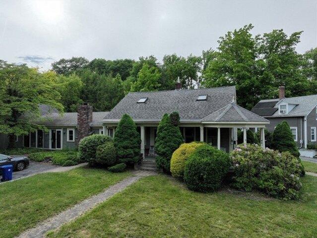 5 bedroom, Attleboro MA 02703 104687051