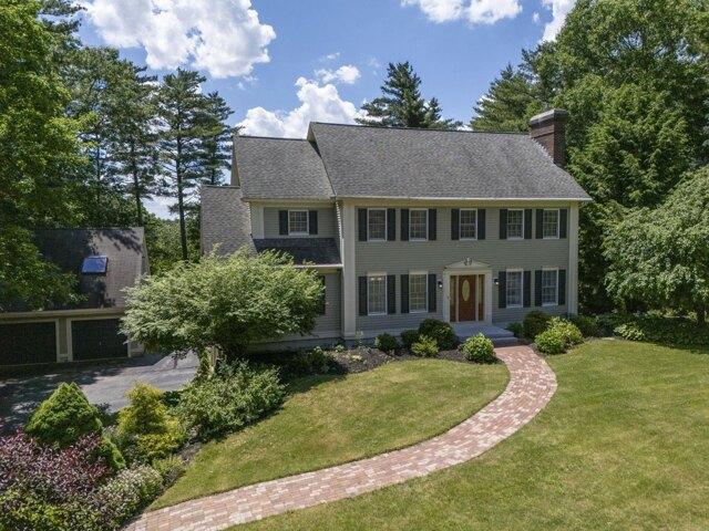 5 bedroom, Auburn NH 03032 104265935