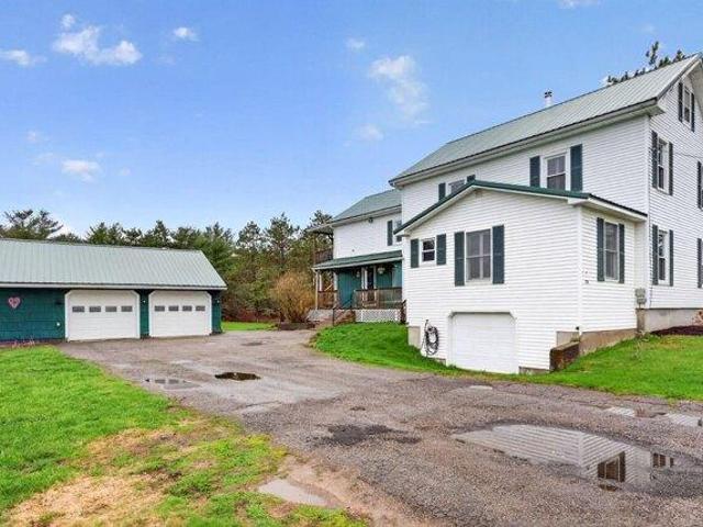 5 bedroom, Augusta ME 04330 104540498