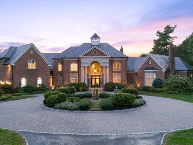 5 bedroom, Avon CT 06001 102026710
