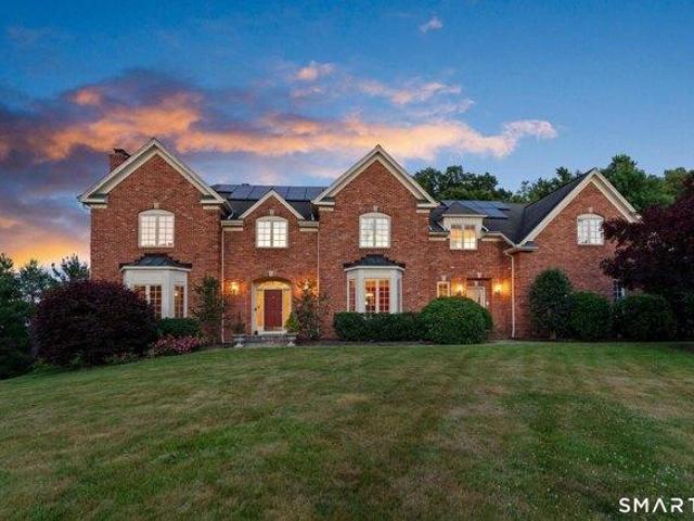 5 bedroom, Avon CT 06001 105202545