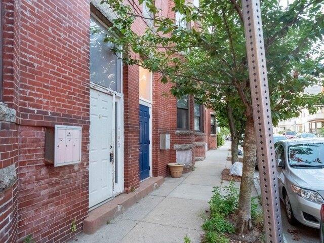 5 bedroom, Boston MA 02125 104236539