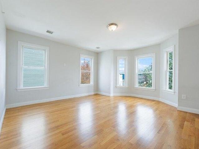 5 bedroom, Boston MA 02122 101898710