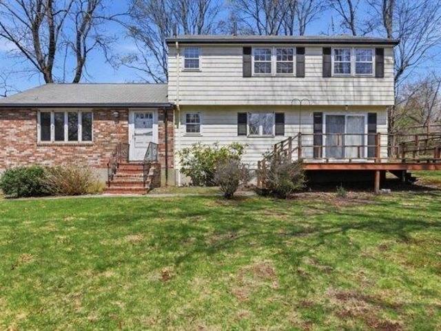 5 bedroom, Boston MA 02136 102118811