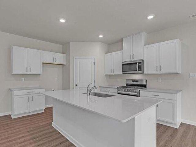5 bedroom, Bayville NJ 08721 102527700