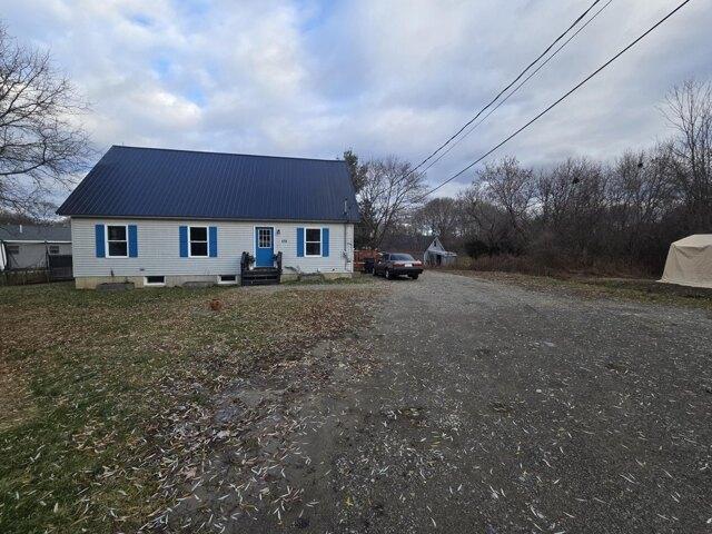 5 bedroom, Bangor ME 04401 102727144