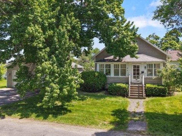 5 bedroom, Bangor ME 04401 104540452