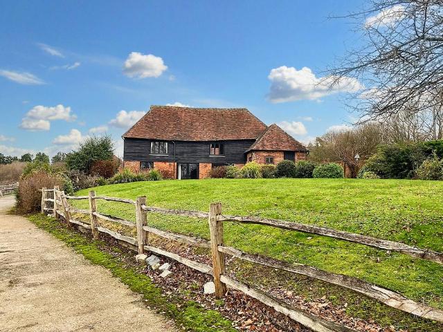 5 bedroom barn to rent