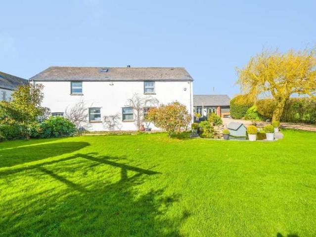 5 Bedroom Barn Conversion Character Property