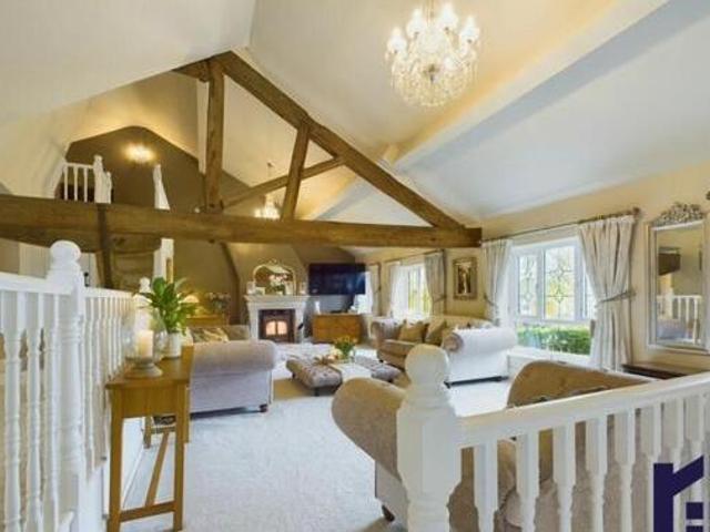 5 Bedroom Barn Conversion For Sale In Eccleston