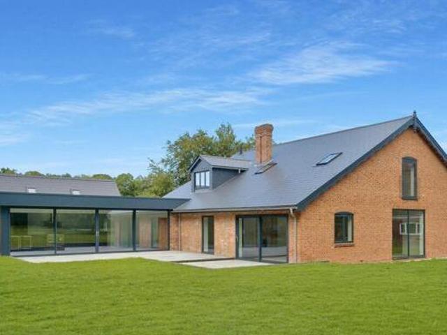 5 Bedroom Barn Conversion For Sale In Hamstreet