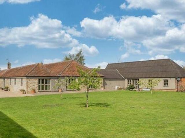 5 Bedroom Barn Conversion For Sale In Thurlton