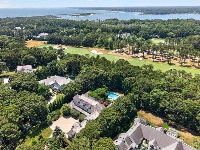 5 bedroom, Barnstable MA 02655 104153409