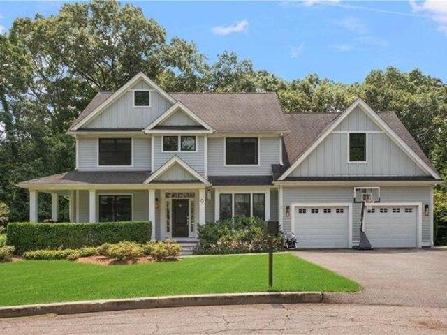 5 bedroom, Barrington RI 02806 104540931
