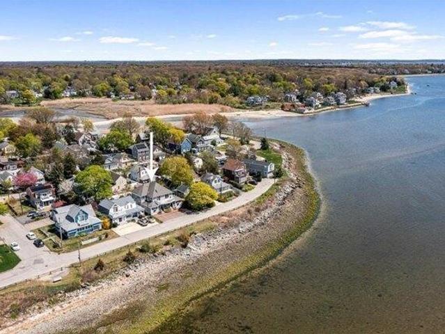 5 bedroom, Barrington RI 02806 105107850