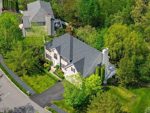 5 bedroom, Beverly MA 01915 103809570