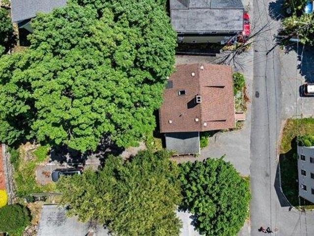 5 bedroom, Beverly MA 01915 105193459