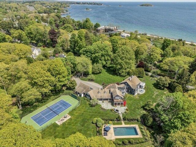 5 bedroom, Beverly MA 01915 LS102565899