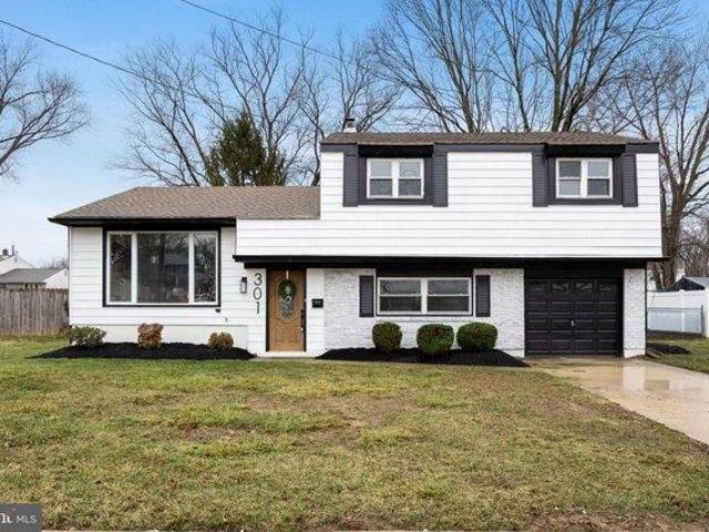 5 bedroom, Beverly NJ 08010 102314593