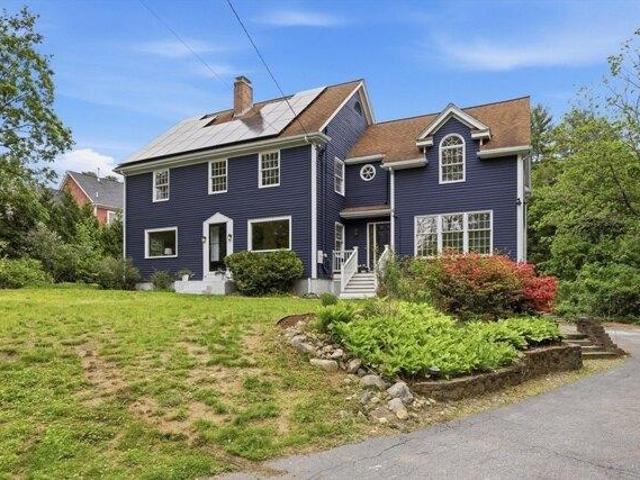 5 bedroom, Bedford MA 01730 104831099