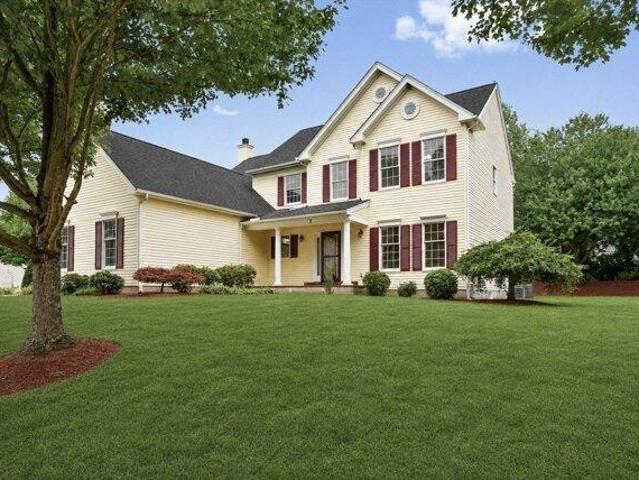 5 bedroom, Bellingham MA 02019 105061408