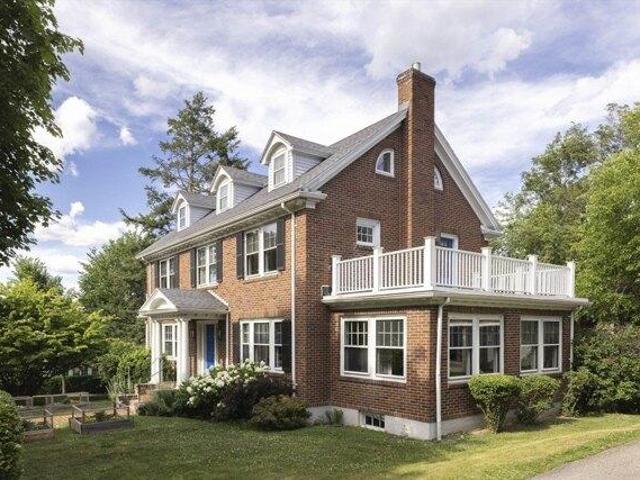 5 bedroom, Belmont MA 02478 105095654