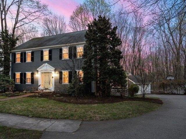 5 bedroom, Belmont MA 02478 LS102668604