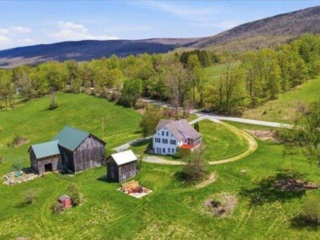 5 bedroom, Bennington VT 05201 105106569