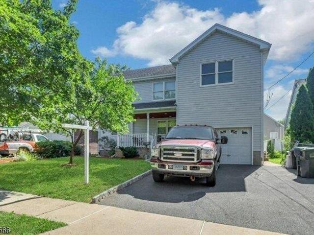 5 bedroom, Bergenfield NJ 07621 104921714