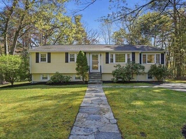5 bedroom, Billerica MA 01821 102961354
