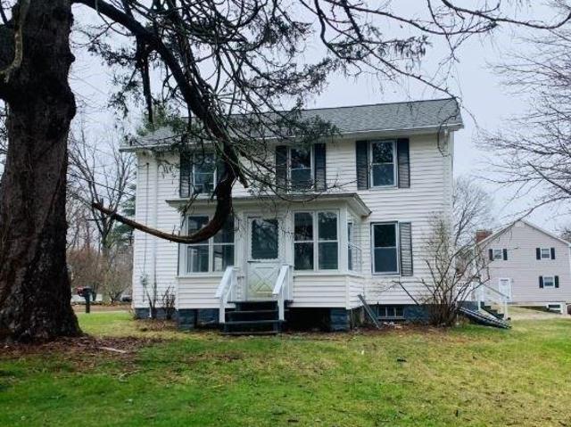 5 bedroom, Blackstone MA 01504 103128193