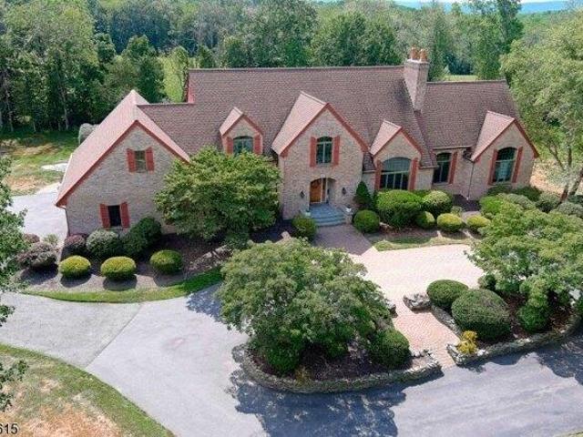 5 bedroom, Blairstown NJ 07825 LS102585347