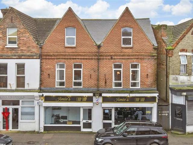 5 Bedroom Block Of Apartments Flat