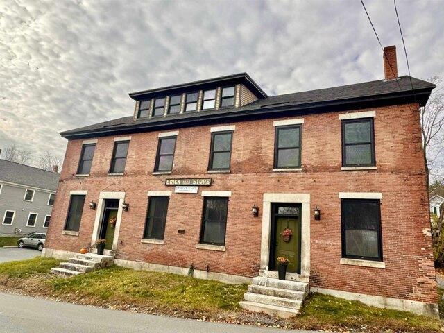 5 bedroom, Bradford VT 05033 104718623