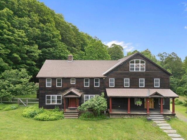 5 bedroom, Brattleboro VT 05301 104076487